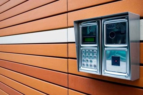 Best Intercom Systems for Business: Complete Buyer’s Guide