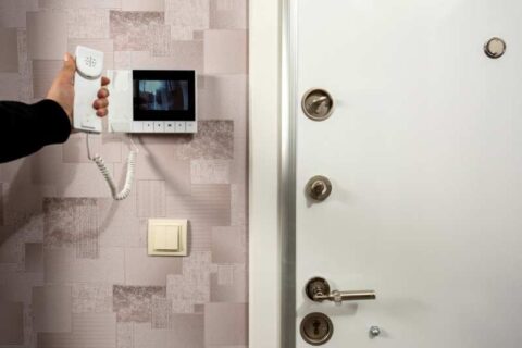 Video Intercom Doorbell Guide: What to Know Before Buying One