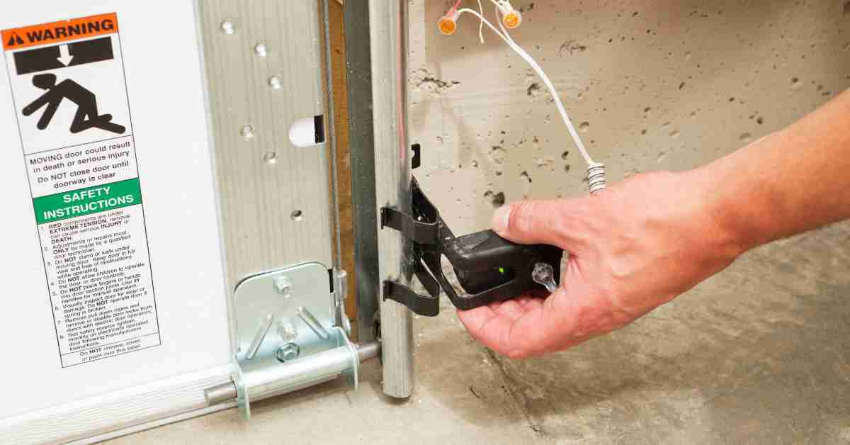 What are Door Contacts? Using a Door Contact on Your Property