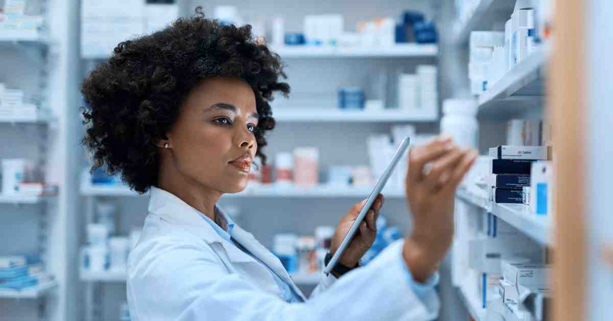 3 Best Pharmacy Security Systems + FREE Security Checklist
