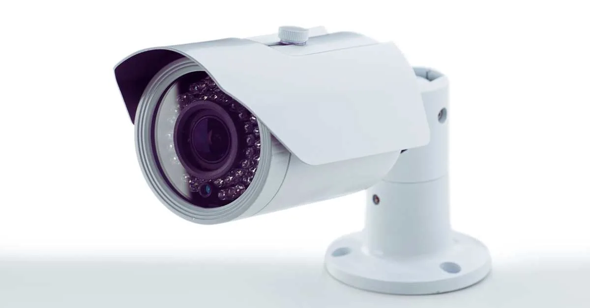 Best Bullet Cameras for Multifamily & Business Security